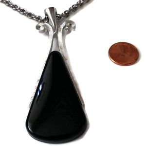 Vintage | Jewelry | Elegant Vintage Avon Pendant With Rope Chain | Poshmark